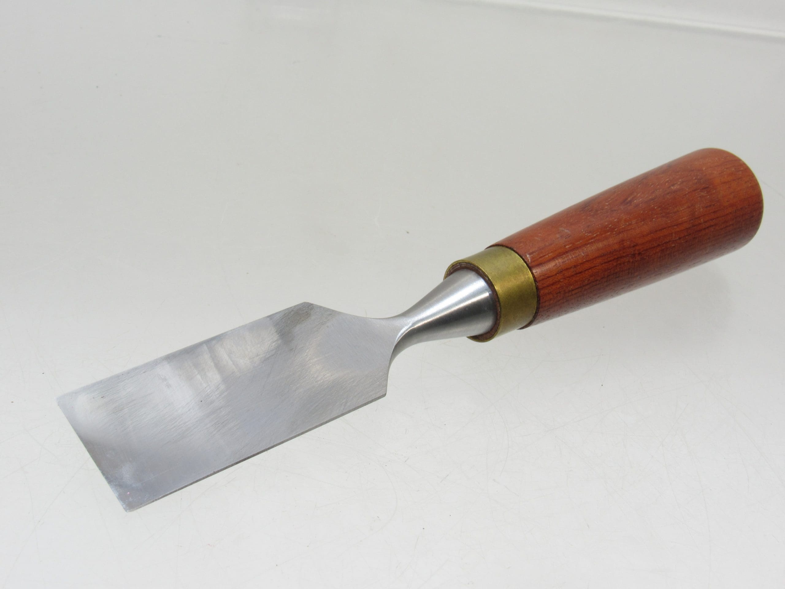 Mint Better Than New Ashley Iles 1 1/4" Beveled Edge Chisel Scary Sharp ...