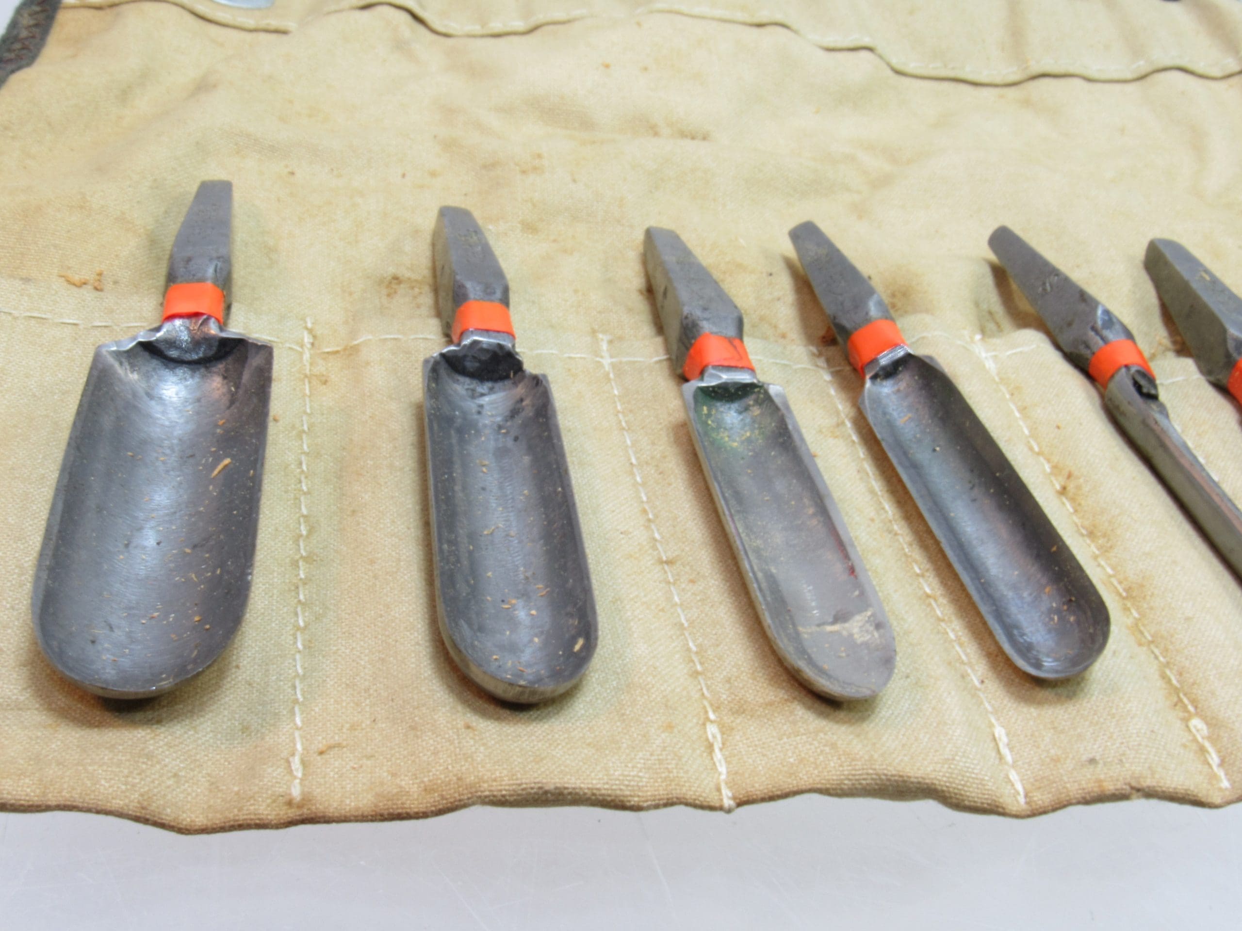 Superb Graduated Set Of 8 Conover Spoon Bits In Canvas Case - Michael ...